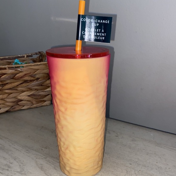 Starbucks | Kitchen | New Starbucks Color Changing Cup Summer 225 8fl ...